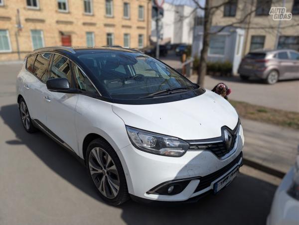 White Renault Grand Scenic 2020 in Vilnius, with an engine capacity of 1.70 L and mileage of 138 thousand km for 11999 €, photo 1 on AUTOMOTO.COM.LV