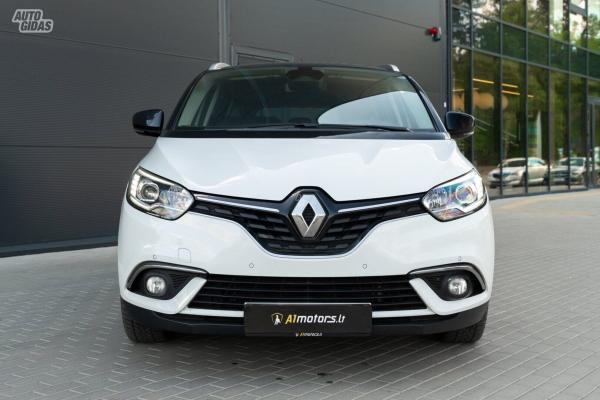 White Renault Grand Scenic 2020 in Vilnius, with an engine capacity of 1.80 L and mileage of 139 thousand km for 11900 €, photo 3 on AUTOMOTO.COM.LV