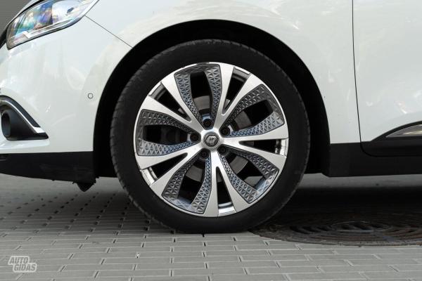 White Renault Grand Scenic 2020 in Vilnius, with an engine capacity of 1.80 L and mileage of 139 thousand km for 11900 €, photo 7 on AUTOMOTO.COM.LV