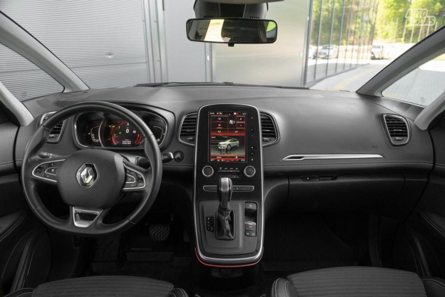 White Renault Grand Scenic 2020 in Vilnius, with an engine capacity of 1.80 L and mileage of 139 thousand km for 11900 €, photo 16 on AUTOMOTO.COM.LV