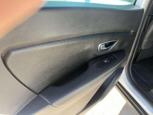 Balts Renault Grand Scenic 2020 Tauragė, ar dzinēja tilpumu 1.75 L un nobraukumu 237 tūkst. km par 7200 €, foto 15 vietnē AUTOMOTO.COM.LV