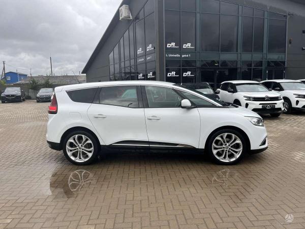 Balts Renault Grand Scenic 2020 Tauragė, ar dzinēja tilpumu 1.70 L un nobraukumu 235 tūkst. km par 7400 €, foto 4 vietnē AUTOMOTO.COM.LV