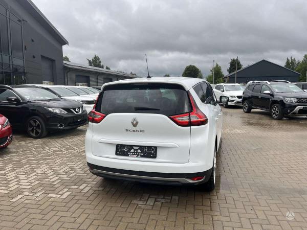 Balts Renault Grand Scenic 2020 Tauragė, ar dzinēja tilpumu 1.70 L un nobraukumu 235 tūkst. km par 7400 €, foto 8 vietnē AUTOMOTO.COM.LV
