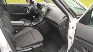 Balts Renault Grand Scenic 2020 Tauragė, ar dzinēja tilpumu 1.75 L un nobraukumu 366 tūkst. km par 6550 €, foto 10 vietnē AUTOMOTO.COM.LV