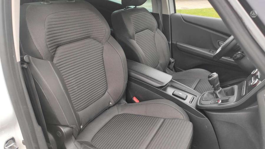 Balts Renault Grand Scenic 2020 Tauragė, ar dzinēja tilpumu 1.75 L un nobraukumu 366 tūkst. km par 6550 €, foto 11 vietnē AUTOMOTO.COM.LV