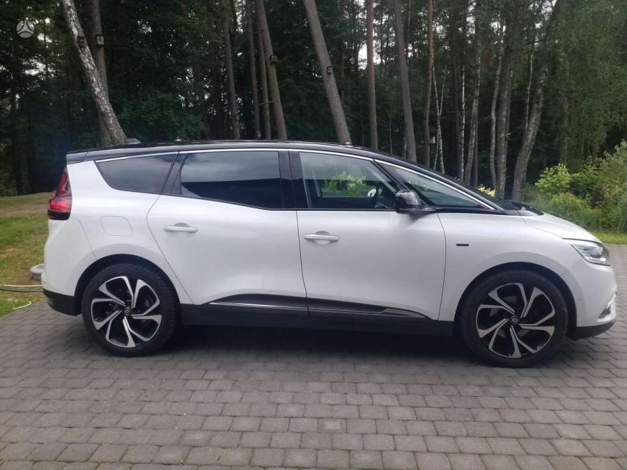 Balts Renault Grand Scenic 2021 Viļņa, ar dzinēja tilpumu 1.70 L un nobraukumu 220 tūkst. km par 6900 €, foto 1 vietnē AUTOMOTO.COM.LV