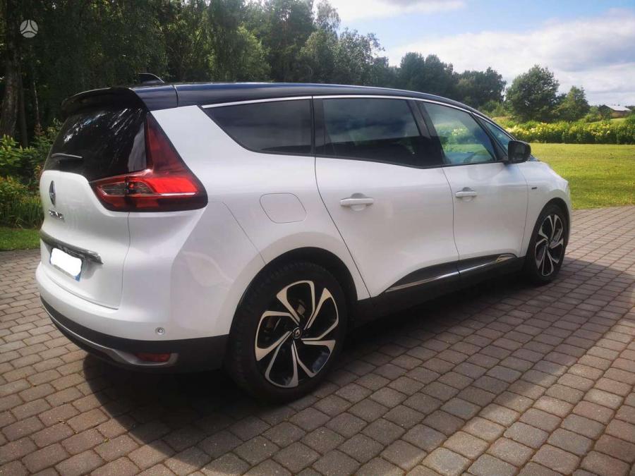 Balts Renault Grand Scenic 2021 Viļņa, ar dzinēja tilpumu 1.70 L un nobraukumu 220 tūkst. km par 6900 €, foto 5 vietnē AUTOMOTO.COM.LV