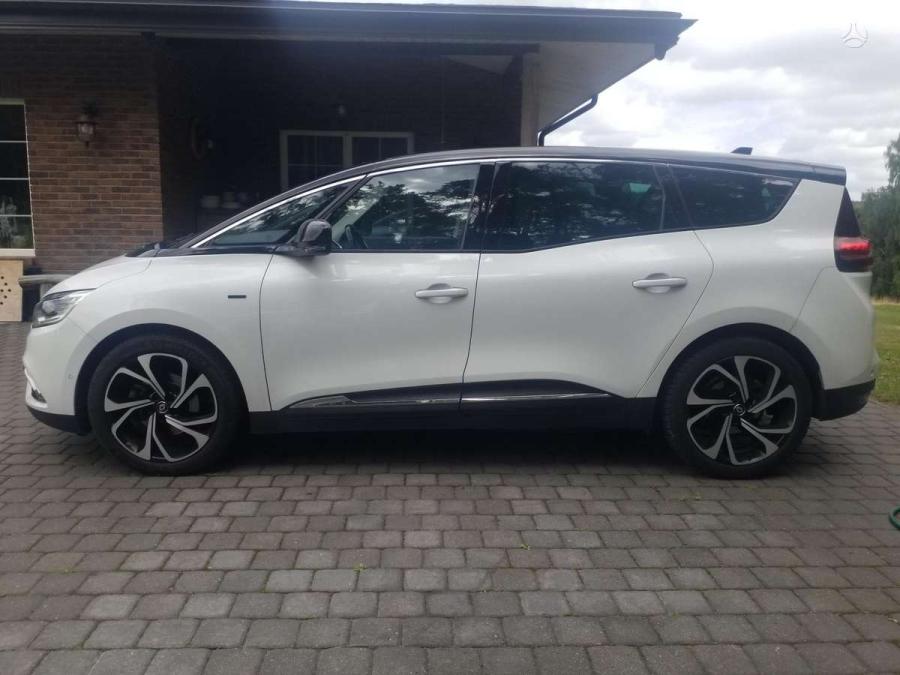 Balts Renault Grand Scenic 2021 Viļņa, ar dzinēja tilpumu 1.70 L un nobraukumu 220 tūkst. km par 6900 €, foto 17 vietnē AUTOMOTO.COM.LV