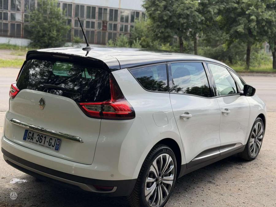Balts Renault Grand Scenic 2021 Tauragė, ar dzinēja tilpumu 1.75 L un nobraukumu 230 tūkst. km par 8300 €, foto 6 vietnē AUTOMOTO.COM.LV