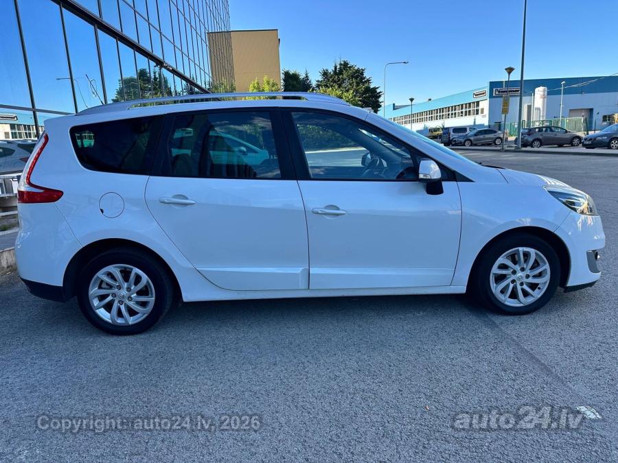 White Renault Grand Scenic 2013 in Tallinn, with an engine capacity of 1.50 L and mileage of 214 thousand km for 3999 €, photo 6 on AUTOMOTO.COM.LV