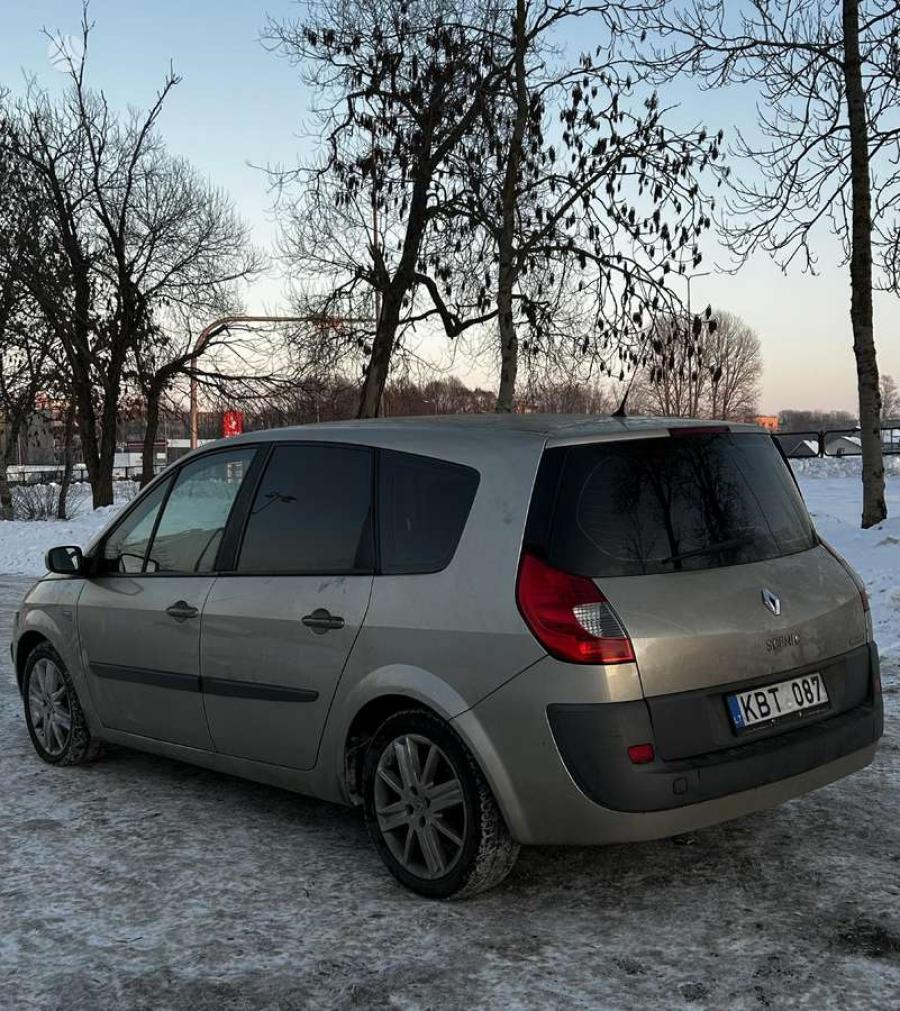 Yellow Renault Grand Scenic 2006 in Siauliai, with an engine capacity of 1.87 L and mileage of 325 thousand km for 1100 €, photo 3 on AUTOMOTO.COM.LV