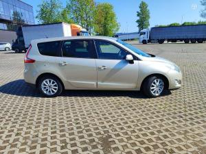 Yellow Renault Grand Scenic 2010 in Vilnius, with an engine capacity of 1.87 L and mileage of 315 thousand km for 2400 €, photo  on AUTOMOTO.COM.LV