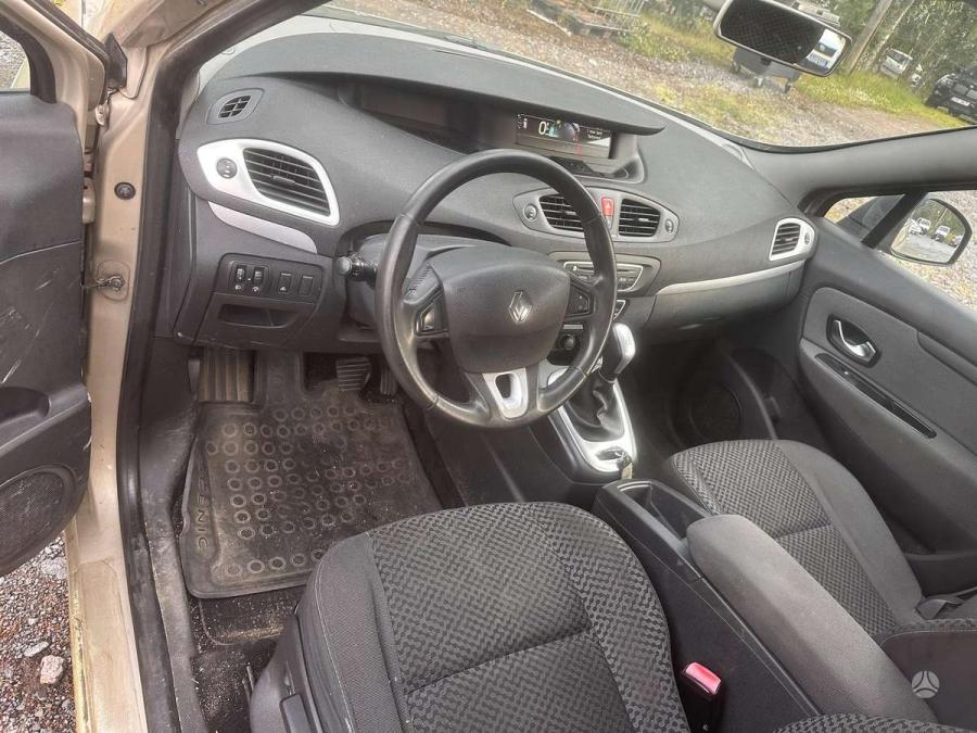 Dzeltens Renault Grand Scenic 2011 Marijampole, ar dzinēja tilpumu 1.46 L un nobraukumu 270 tūkst. km par 2100 €, foto 8 vietnē AUTOMOTO.COM.LV