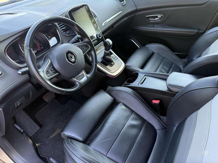 Dzeltens Renault Grand Scenic 2018 Kauņa, ar dzinēja tilpumu 1.60 L un nobraukumu 142 tūkst. km par 10999 €, foto 15 vietnē AUTOMOTO.COM.LV