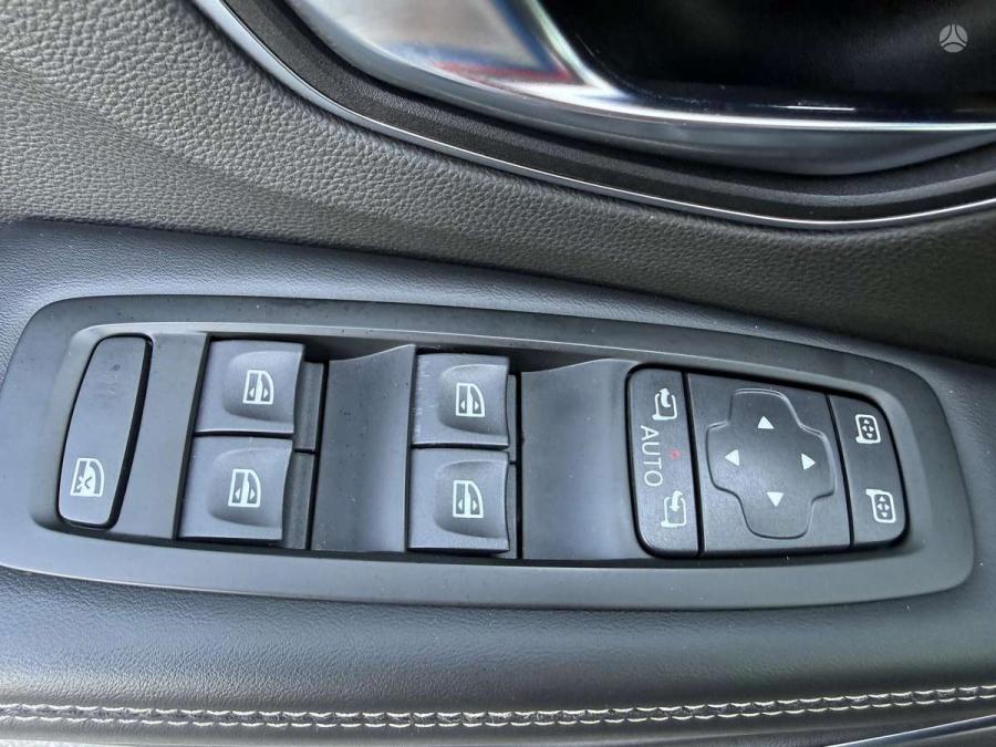 Dzeltens Renault Grand Scenic 2018 Kauņa, ar dzinēja tilpumu 1.60 L un nobraukumu 142 tūkst. km par 10999 €, foto 18 vietnē AUTOMOTO.COM.LV