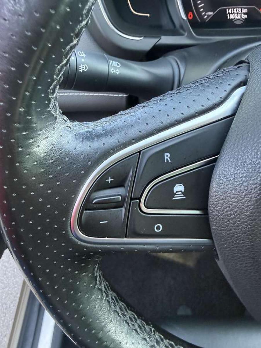 Dzeltens Renault Grand Scenic 2018 Kauņa, ar dzinēja tilpumu 1.60 L un nobraukumu 142 tūkst. km par 10999 €, foto 19 vietnē AUTOMOTO.COM.LV