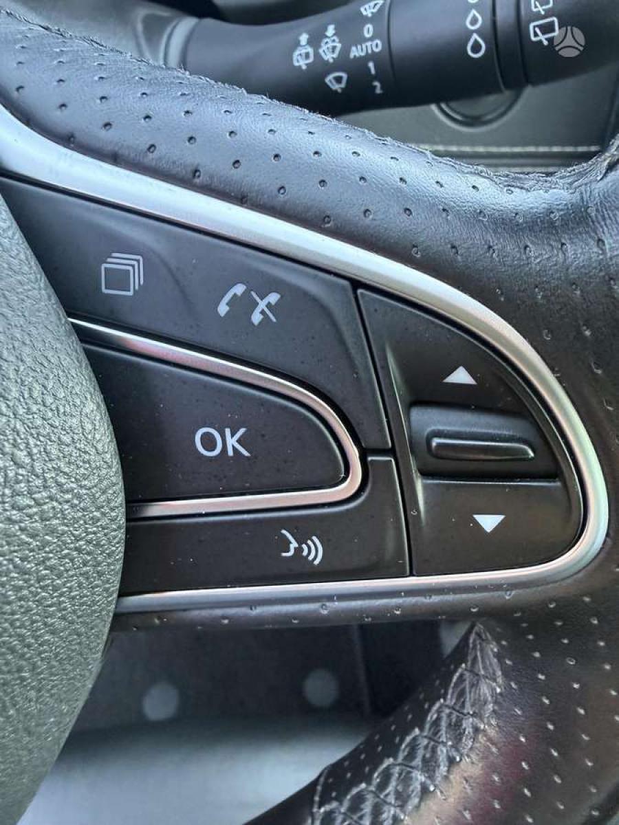 Dzeltens Renault Grand Scenic 2018 Kauņa, ar dzinēja tilpumu 1.60 L un nobraukumu 142 tūkst. km par 10999 €, foto 20 vietnē AUTOMOTO.COM.LV
