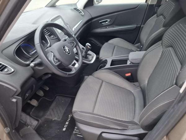 Dzeltens Renault Grand Scenic 2019 Kauņa, ar dzinēja tilpumu 1.75 L un nobraukumu 126 tūkst. km par 5800 €, foto 8 vietnē AUTOMOTO.COM.LV