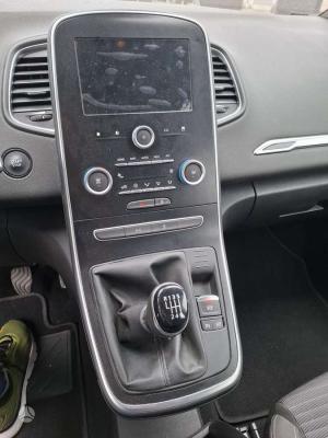 Dzeltens Renault Grand Scenic 2019 Kauņa, ar dzinēja tilpumu 1.75 L un nobraukumu 126 tūkst. km par 5800 €, foto 12 vietnē AUTOMOTO.COM.LV