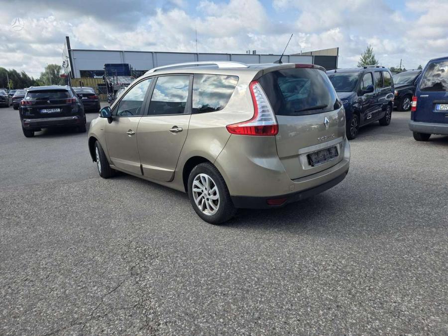Dzeltens Renault Grand Scenic 2015 Ukmergė, ar dzinēja tilpumu 1.46 L un nobraukumu 250 tūkst. km par 4000 €, foto 7 vietnē AUTOMOTO.COM.LV