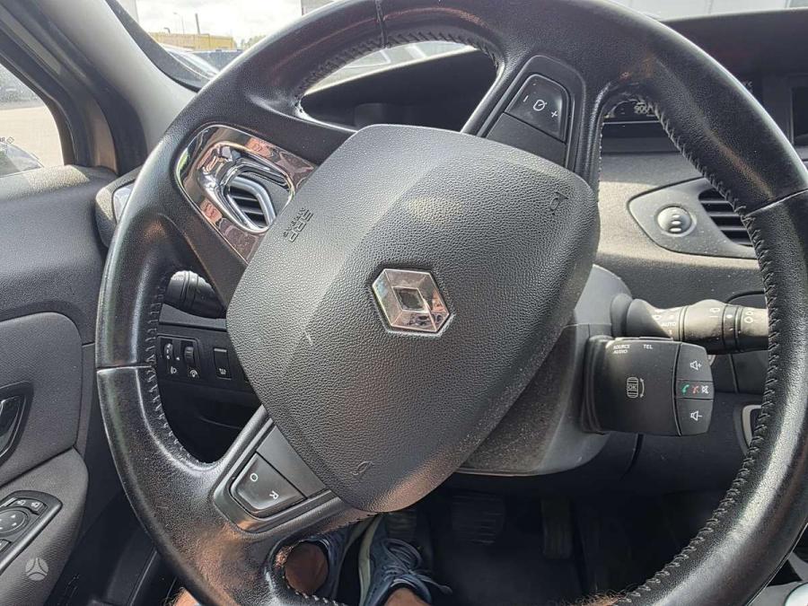 Dzeltens Renault Grand Scenic 2015 Ukmergė, ar dzinēja tilpumu 1.46 L un nobraukumu 250 tūkst. km par 4000 €, foto 12 vietnē AUTOMOTO.COM.LV