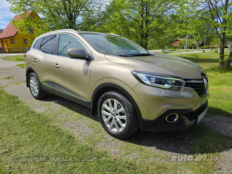 Beige Renault Kadjar 2016 in Parnu, with an engine capacity of 1.20 L and mileage of 128 thousand km for 8490 €, photo 1 on AUTOMOTO.COM.LV