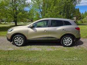 Beige Renault Kadjar 2016 in Parnu, with an engine capacity of 1.20 L and mileage of 128 thousand km for 8490 €, photo 8 on AUTOMOTO.COM.LV