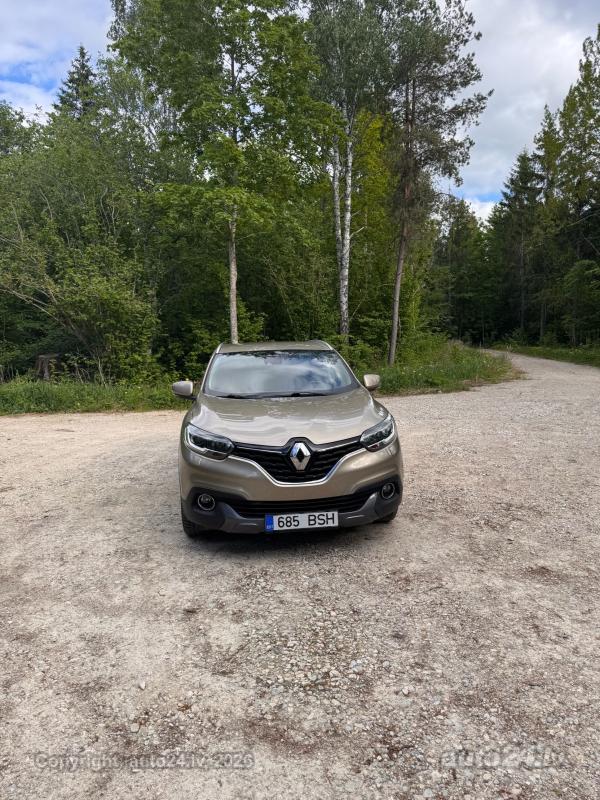 Smilšu krāsa Renault Kadjar 2016 Tallina, ar dzinēja tilpumu 1.20 L un nobraukumu 78 tūkst. km par 12390 €, foto 1 vietnē AUTOMOTO.COM.LV