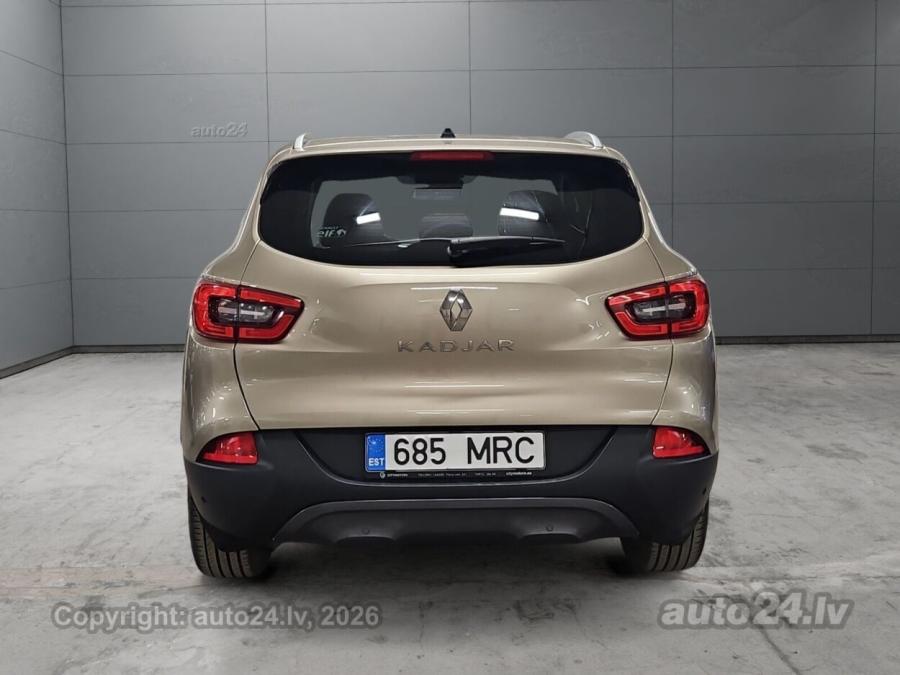 Smilšu krāsa Renault Kadjar 2017 Tallina, ar dzinēja tilpumu 1.20 L un nobraukumu 95 tūkst. km par 12990 €, foto 4 vietnē AUTOMOTO.COM.LV