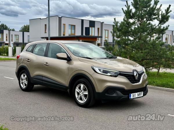 Beige Renault Kadjar 2017 in Tallinn, with an engine capacity of 1.20 L and mileage of 139 thousand km for 7490 €, photo 1 on AUTOMOTO.COM.LV
