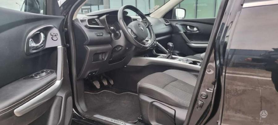 Black Renault Kadjar 2015 in Siauliai, with an engine capacity of 1.60 L and mileage of 183 thousand km for 8900 €, photo 11 on AUTOMOTO.COM.LV