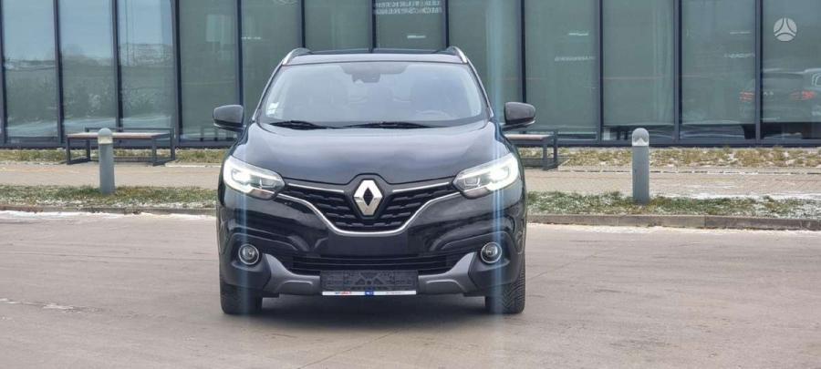 Melns Renault Kadjar 2015 Šauļi, ar dzinēja tilpumu 1.60 L un nobraukumu 183 tūkst. km par 8750 €, foto 2 vietnē AUTOMOTO.COM.LV