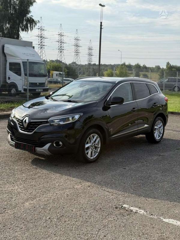 Melns Renault Kadjar 2015 Viļņa, ar dzinēja tilpumu 1.46 L un nobraukumu 240 tūkst. km par 7700 €, foto 1 vietnē AUTOMOTO.COM.LV