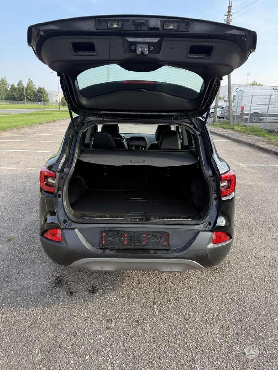 Black Renault Kadjar 2015 in Vilnius, with an engine capacity of 1.46 L and mileage of 240 thousand km for 7700 €, photo 8 on AUTOMOTO.COM.LV