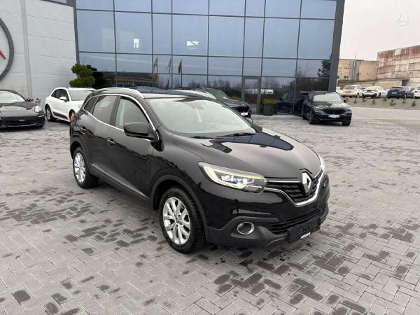 Melns Renault Kadjar 2016 Telšiai, ar dzinēja tilpumu 1.46 L un nobraukumu 251 tūkst. km par 8500 €, foto 8 vietnē AUTOMOTO.COM.LV