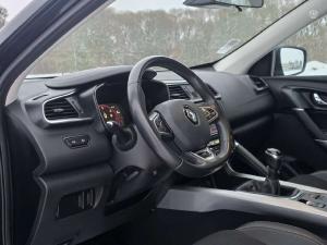 Black Renault Kadjar 2016 in Taurage, with an engine capacity of 1.60 L and mileage of 175 thousand km for 8700 €, photo 22 on AUTOMOTO.COM.LV