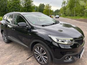 Black Renault Kadjar 2016 in Kaunas, with an engine capacity of 1.50 L and mileage of 287 thousand km for 8500 €, photo 3 on AUTOMOTO.COM.LV