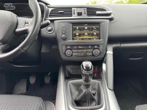 Black Renault Kadjar 2016 in Kaunas, with an engine capacity of 1.50 L and mileage of 287 thousand km for 8500 €, photo 7 on AUTOMOTO.COM.LV