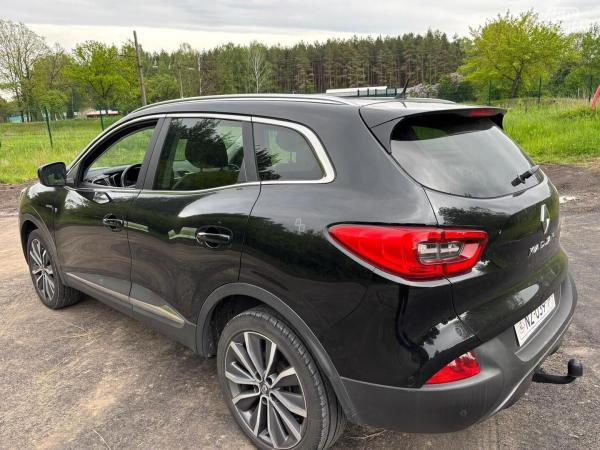 Black Renault Kadjar 2016 in Kaunas, with an engine capacity of 1.50 L and mileage of 287 thousand km for 8500 €, photo 7 on AUTOMOTO.COM.LV
