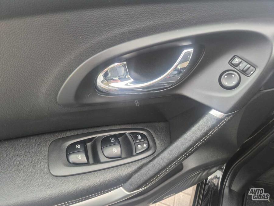 Black Renault Kadjar 2016 in Kaunas, with an engine capacity of 1.50 L and mileage of 287 thousand km for 8500 €, photo 21 on AUTOMOTO.COM.LV
