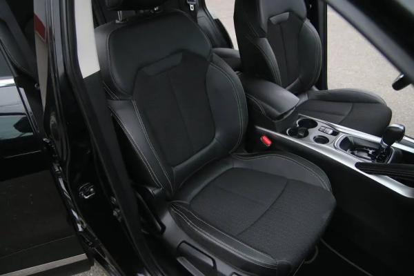 Черный Рено Kadjar 2016 в Рига, объемом двигателя 1.50 л и пробегом 192 тыс. км за 9990 €, фото 10 на AUTOMOTO.COM.LV