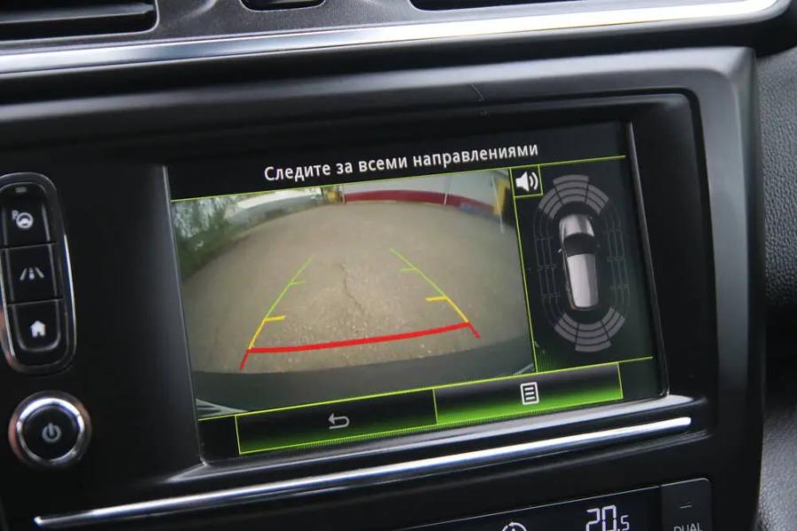 Black Renault Kadjar 2016 in Riga, with an engine capacity of 1.50 L and mileage of 192 thousand km for 9990 €, photo 15 on AUTOMOTO.COM.LV