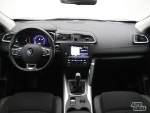 Black Renault Kadjar 2016 in Vilnius, with an engine capacity of 1.20 L and mileage of 170 thousand km for 9099 €, photo 3 on AUTOMOTO.COM.LV
