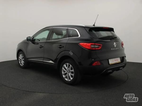 Black Renault Kadjar 2016 in Vilnius, with an engine capacity of 1.20 L and mileage of 170 thousand km for 9099 €, photo 7 on AUTOMOTO.COM.LV