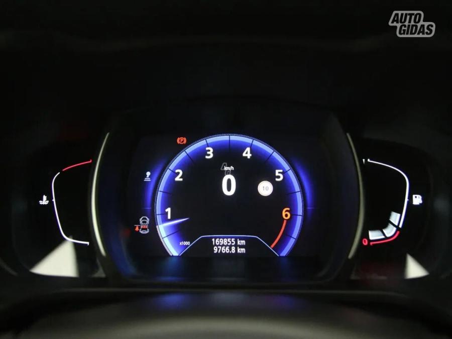 Black Renault Kadjar 2016 in Vilnius, with an engine capacity of 1.20 L and mileage of 170 thousand km for 9099 €, photo 20 on AUTOMOTO.COM.LV