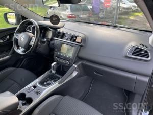 Черный Рено Kadjar 2016 в Рига, объемом двигателя 1.50 л и пробегом 113 тыс. км за 8590 €, фото 21 на AUTOMOTO.COM.LV