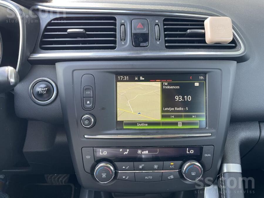 Черный Рено Kadjar 2016 в Рига, объемом двигателя 1.50 л и пробегом 113 тыс. км за 8590 €, фото 26 на AUTOMOTO.COM.LV