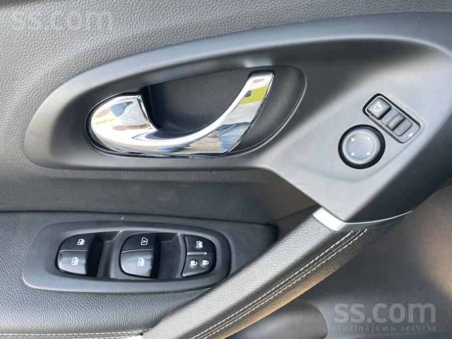 Черный Рено Kadjar 2016 в Рига, объемом двигателя 1.50 л и пробегом 113 тыс. км за 8590 €, фото 31 на AUTOMOTO.COM.LV