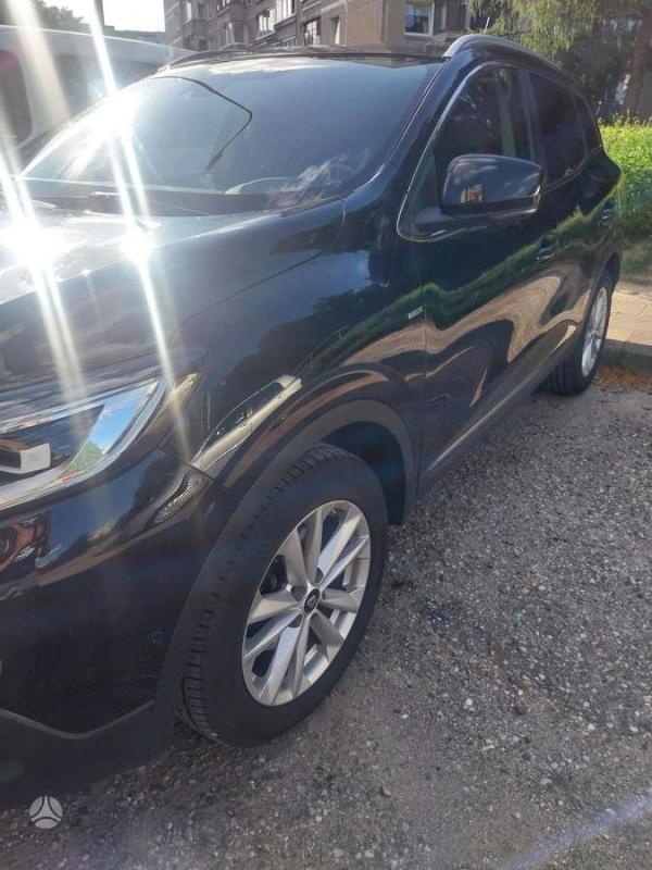 Черный Рено Kadjar 2016 в Вильнюс, объемом двигателя 1.60 л и пробегом 174 тыс. км за 9800 €, фото 4 на AUTOMOTO.COM.LV