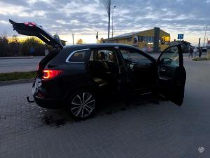 Melns Renault Kadjar 2016 Tauragė, ar dzinēja tilpumu 0.00 L un nobraukumu 249 tūkst. km par 8350 €, foto 10 vietnē AUTOMOTO.COM.LV